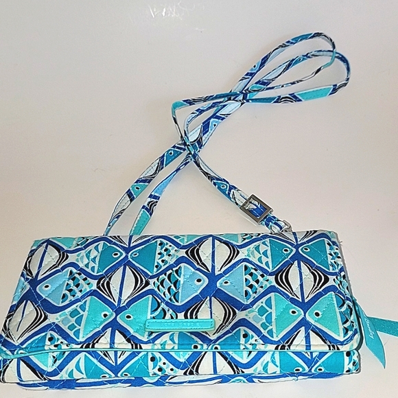 Vera Bradley | Bags | Vera Bradley Go Fish Blue White Rfid Wallet 3 In ...